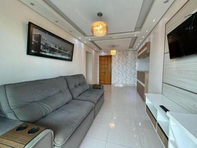 Apartamento todo planejado e decorado em ótima localização com lazer completo e 2 vagas de garagem