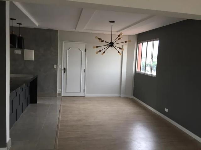 Apartamento todo Reformado, 2 aptos por andar, 2 Vagas, 100 m2 Aceito imóvel no Litoral
