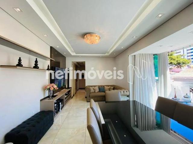 Apartamento todo reformado, elevador, lazer completo, varanda e closet. 2 vagas