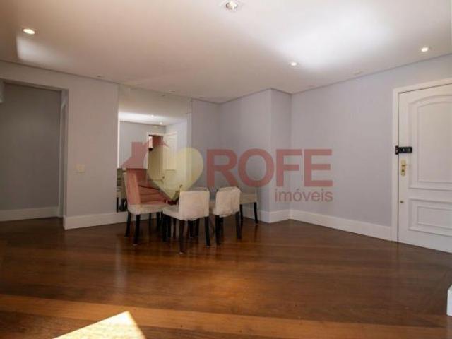 Apartamento todo reformado em Moema, disponível para venda e locação, 105 m2, 2 dorm e 2 vagas!