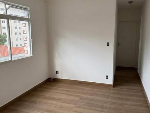 APARTAMENTO TODO REFORMADO AO LADO DO METRÔ VILA PRUDENTE