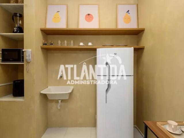 Apartamento todo reformado, porteira fechada! Posição frente, 42 m2, junto ao metrô arco verde