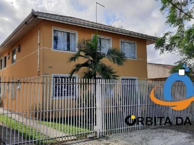 Apartamento TOP, 2 amplos dormitórios 1com móveis planejado com closed, ar condicionado, copa integ