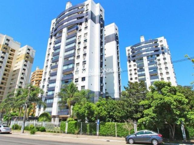Apartamento3 dormitórios sendo 1 suíte, sacada integrada com churrasqueira e infra completa