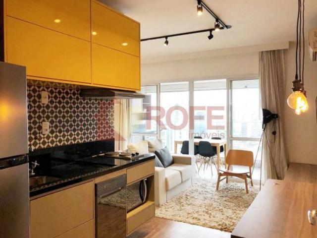 Apartamento totalmente mobiliado com 1 vaga e ao lado do metrô à venda no Brooklin. Andar alto