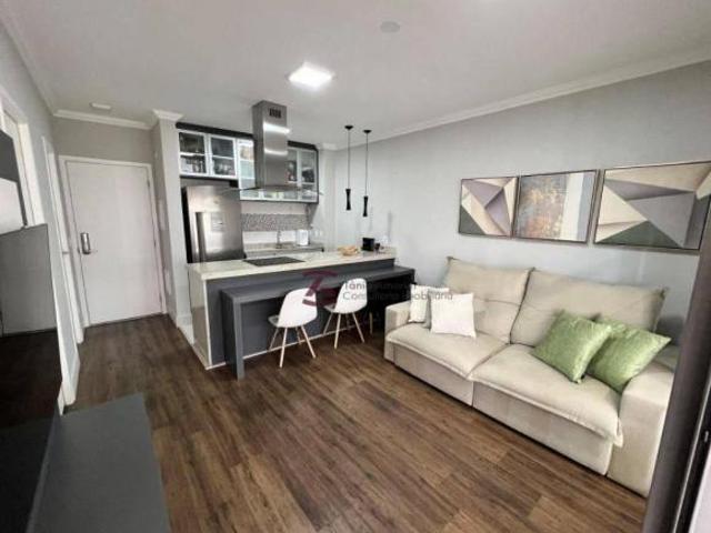 Apartamento totalmente mobiliádo na Barra Funda com 51m², 01 dormitório, 01 suíte, banheiro e 01 vag