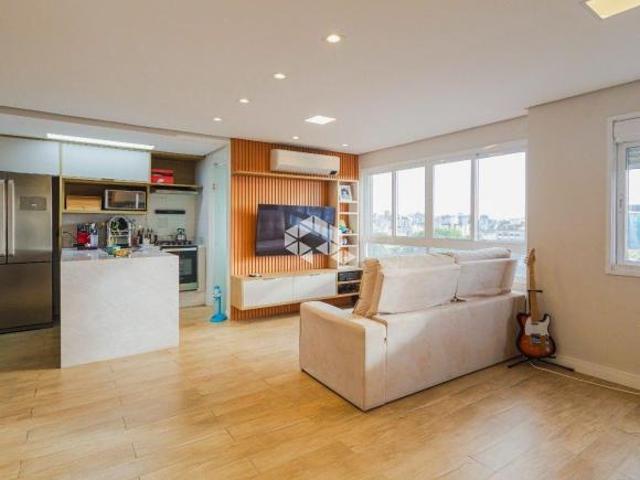 APARTAMENTO TOTALMENTE MOBILIADO PRONTO PARA MORAR COM 2 DORMITÓRIOS E 2 VAGAS A 50 METROS DA SOGIP