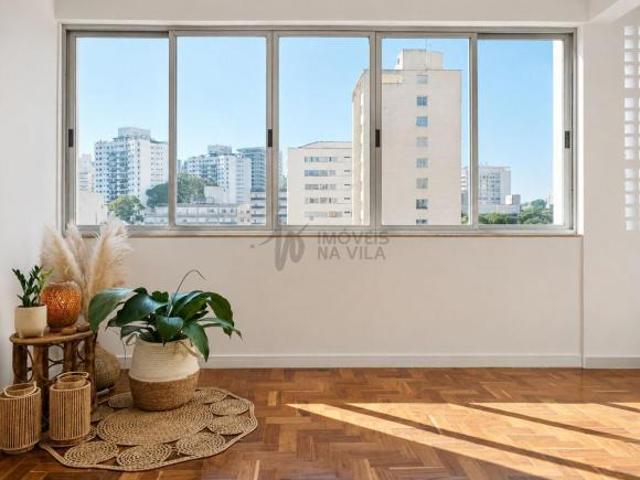 Apartamento totalmente reformado 107m², 3 dormitórios sendo 1 suite e 1 vaga