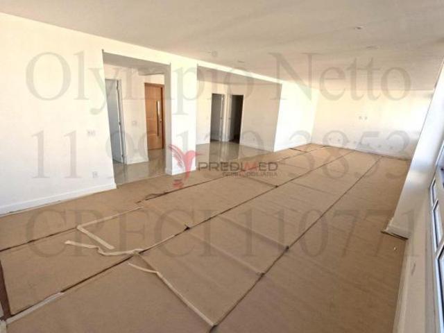 Apartamento Totalmente Reformado