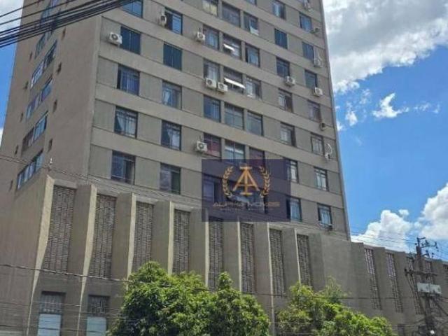 APARTAMENTO TOTALMENTE REFORMADO À VENDA NO CENTRO