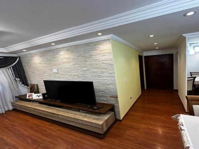 Apartamento Totalmente Reformado com 72 m²