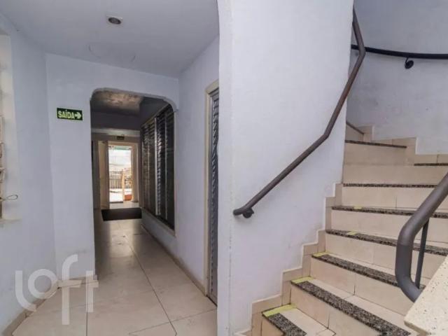 Apartamento Totalmente Reformado e Mobiliado – Pronto para Morar!