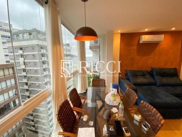 Apartamento totalmente reformado Vista