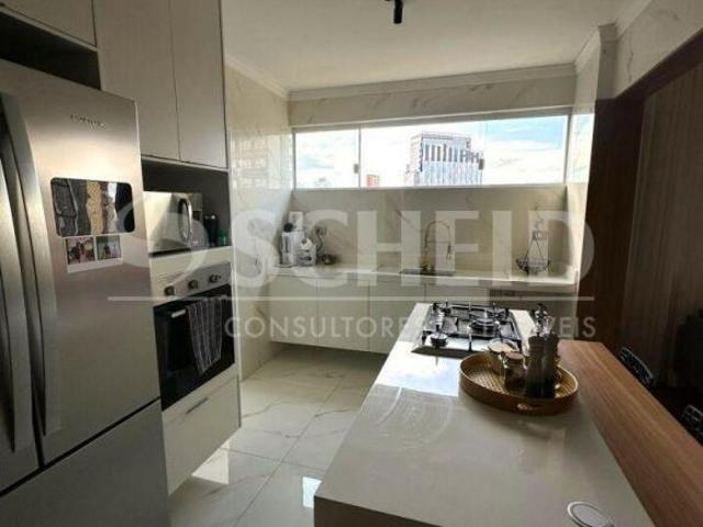 APARTAMENTO TRADICIONAL EM LOCAL NOBRE DE PERDIZES
