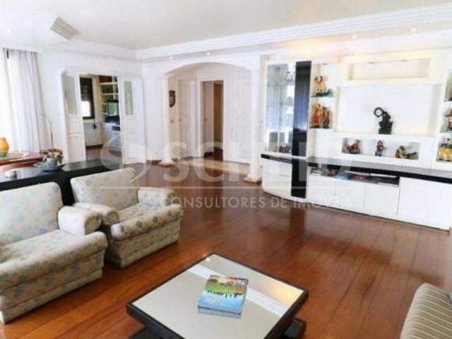 APARTAMENTO TRADICIONAL NO MELHOR DE PERDIZES