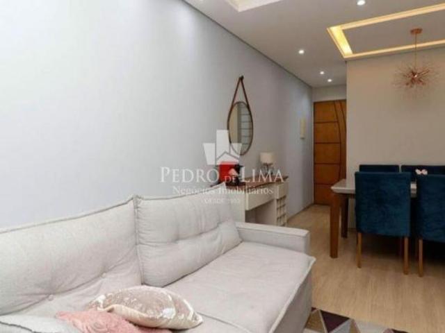 Apartamento três dormitórios na Vila Araguaia Cangaíba