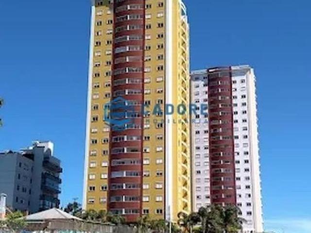 APARTAMENTO TRÊS DORMITÓRIOS NO RIO BRANCO
