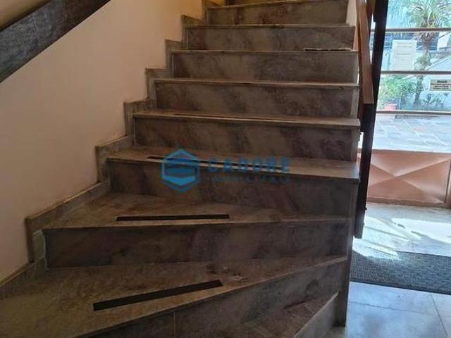 APARTAMENTO TRÊS DORMITÓRIOS NO SÃO PELEGRINO