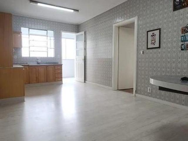 APARTAMENTO TRÊS DORMITÓRIOS EM SÃO PELEGRINO
