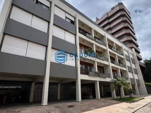 Apartamento três dormitórios 158m² útil Exposição