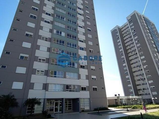 Apartamento três quartos, no Madureira