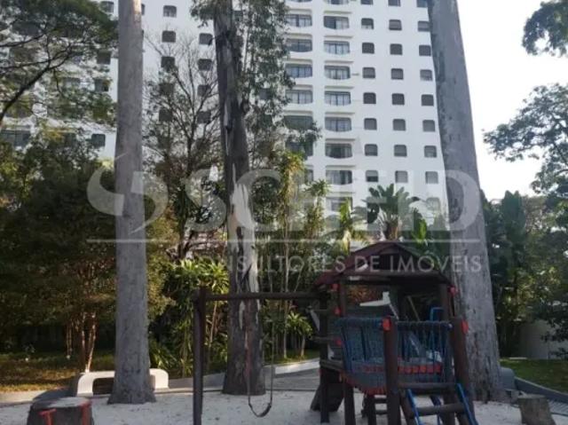 Apartamento tres quartos na Granja Julieta