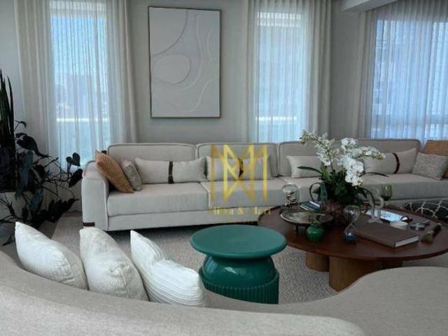 Apartamento Triplex com 5 dormitórios à venda, 750 m² por R$ 17.000.000,00 Alphaville Industrial