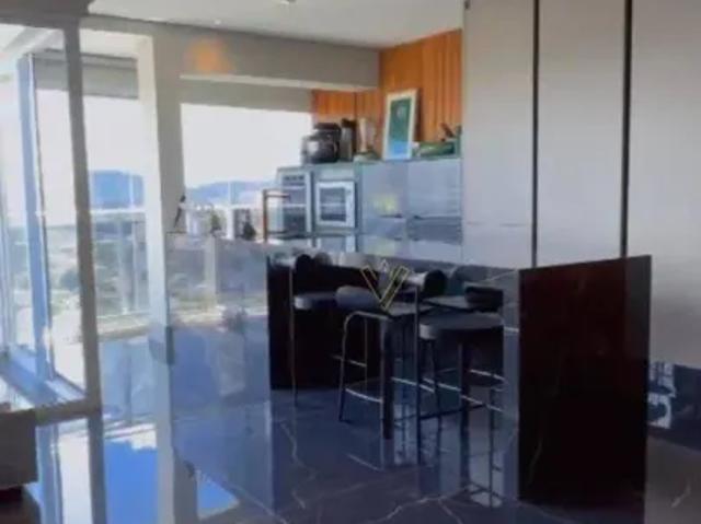 Apartamento Triplex com 3 dormitórios à venda, 214 m² por R$ 3.200.000,00 Melville Empresarial II