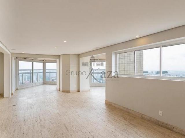 Apartamento Triplex Vila Suzana 4 Suítes 450m²
