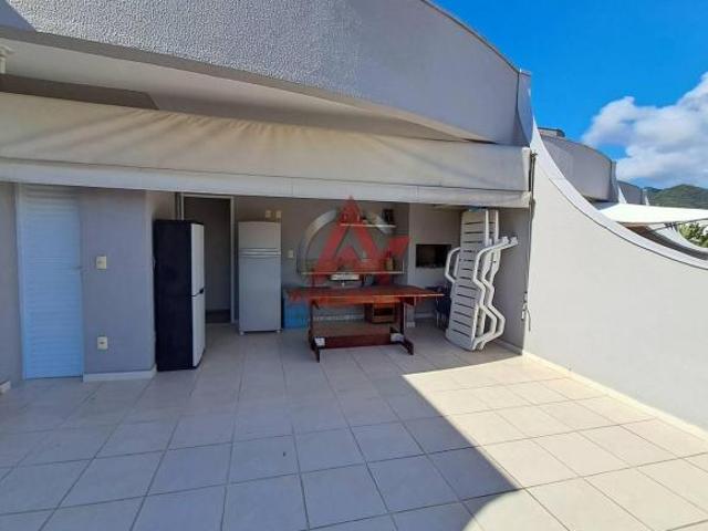 Apartamento Triplex 02 quartos e 01 suite, bem localizados em Ubatuba