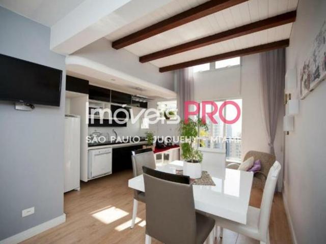 Apartamento Triplex 80m² 2 dormitorios em Moema