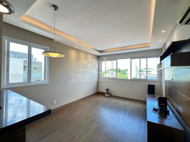 Apartamento à venda em Porto Alegre RS, bairro Tristeza: 2 quartos, 1 suíte, 1 sala, 2 banheiros, 1