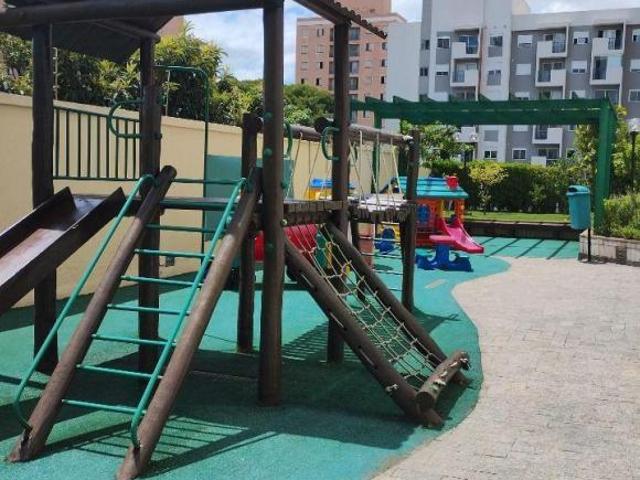 Apartamento ultimo andar, armários embutidos, vaga livre próximo a USP