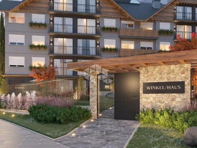 Apartamento um dormitório no centro de Canela
