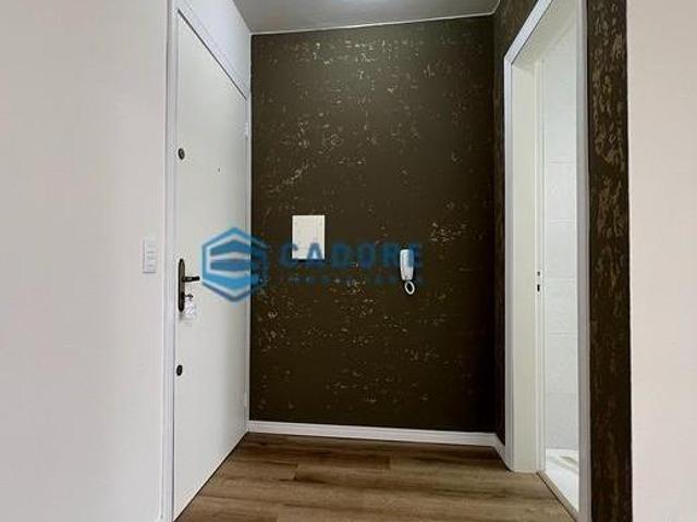 Apartamento um dormitório e garagem São Pelegrino