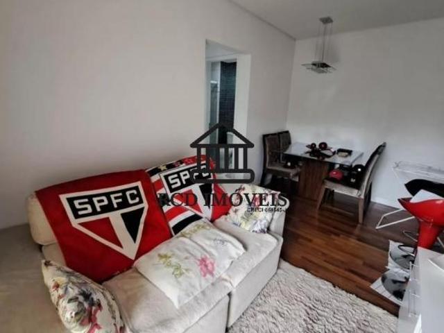 Apartamento Umuarama: 2 quartos, 1 suíte, 1 sala, 2 banheiros, 1 vaga, 57m²