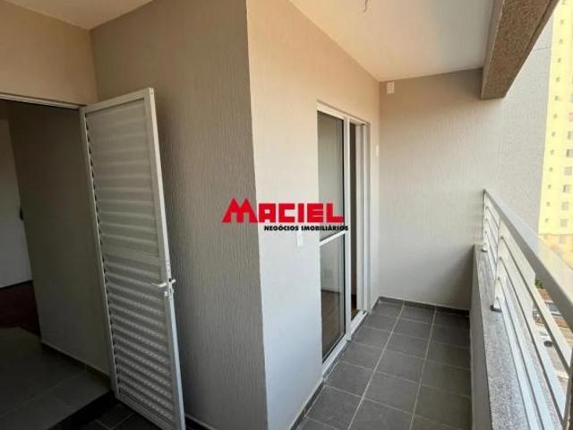 Apartamento Unique Residencial Flamboyant 2 dorm