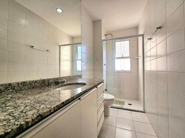Apartamento / Usado para Venda em Santana de Parnaíba, TAMBORÉ, 3 dormitórios, 1 suíte, 3 banheiros