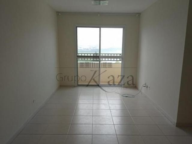 Apartamento Urbanova Residencial Evian 2 Dormitórios 64m²