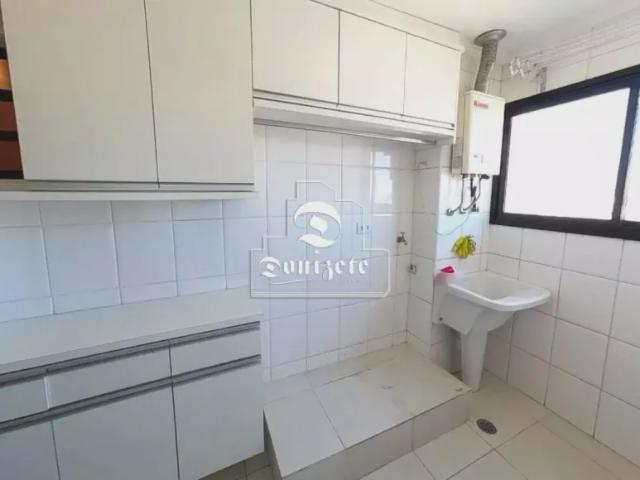 Apartamento Vago à venda Vila Gilda em Sto. André, 04 dormitórios c/03suítes à venda, 136 m² por R$