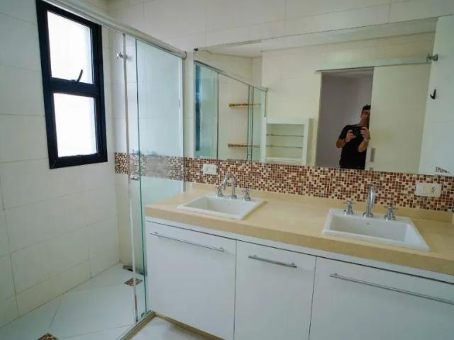 Apartamento 3 suítes com 136 m², 3 vagas na Vila Gilda, Santo André – Financia e aceita Permuta