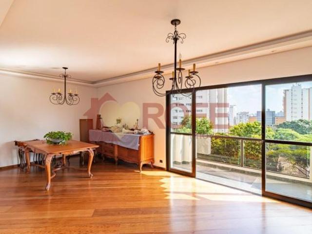 Apartamento valor reduzido 3 dormitórios próximo parque Ibirapuera