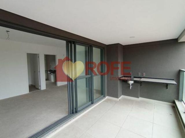 Apartamento Varanda Gourmet 2 quartos/ 2 suítes Novo