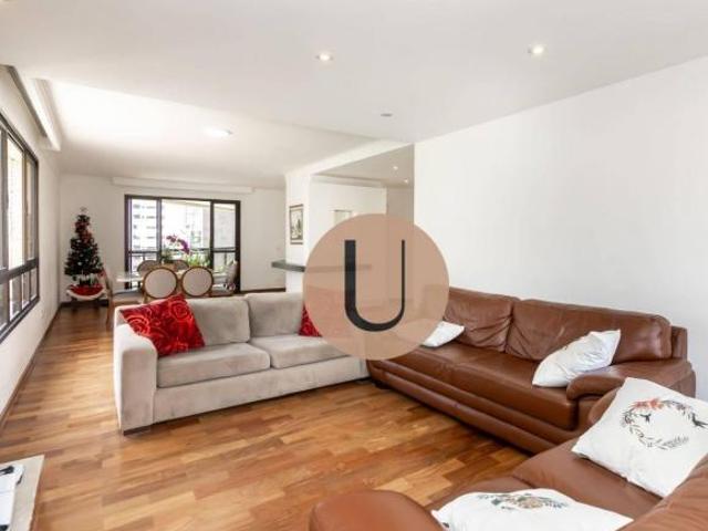 Apartamento varanda gourmet! 4 suítes, 4 vagas, lazer! Portal do Morumbi!