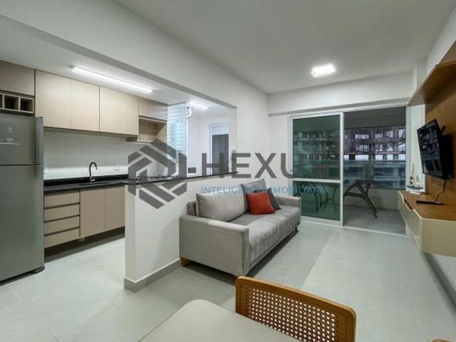 Apartamento varanda gourmet, lazer e 2 vagas à venda, Vila Alzira, Guarujá, SP