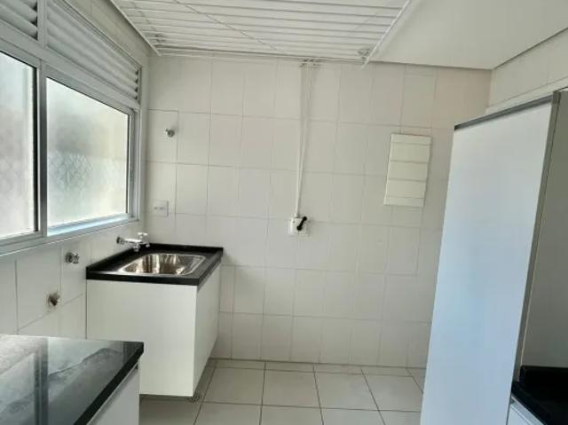 Apartamento varanda gourmet no Jardim São Paulo, 3 suítes e 3 vagas e grande depósito