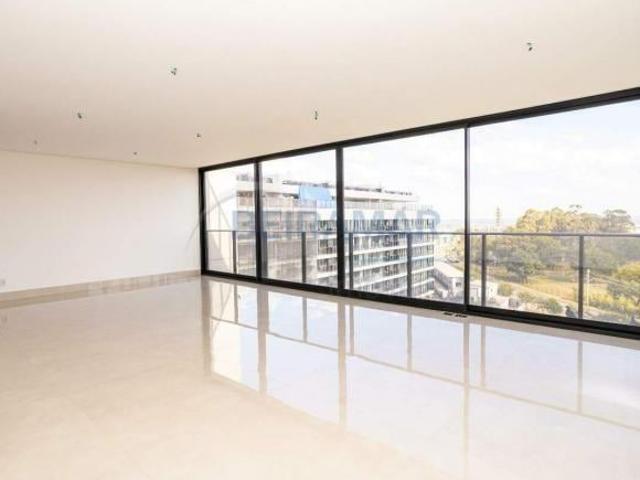 Apartamento Vazado de Alto Padrão – 4 Suítes, 230m², 4 Vagas – Parque da Alvorada, Quadra Parque 500
