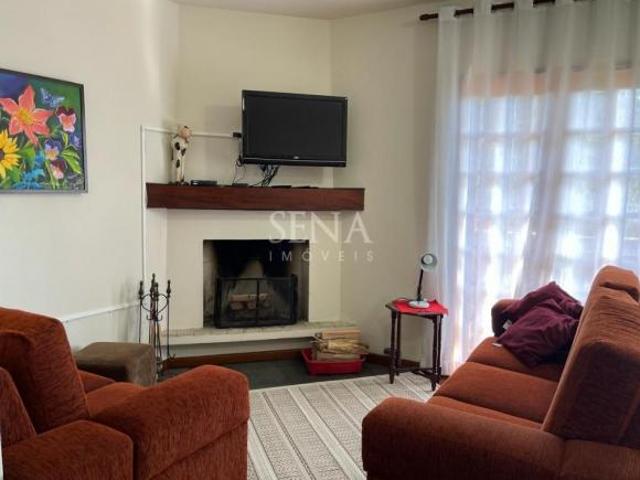 Apartamento / Venda
