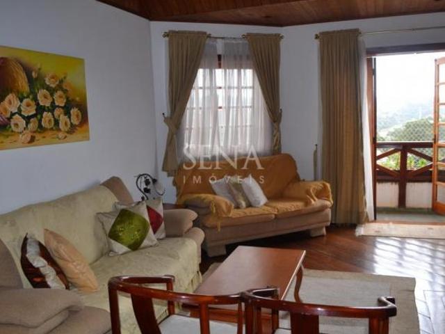 Apartamento / Venda