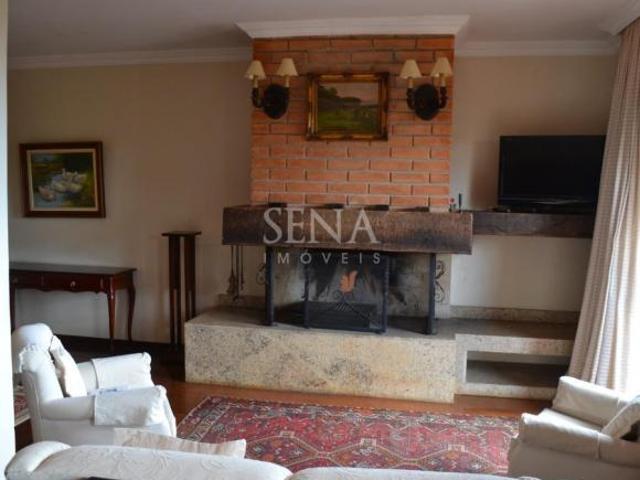 Apartamento / Venda